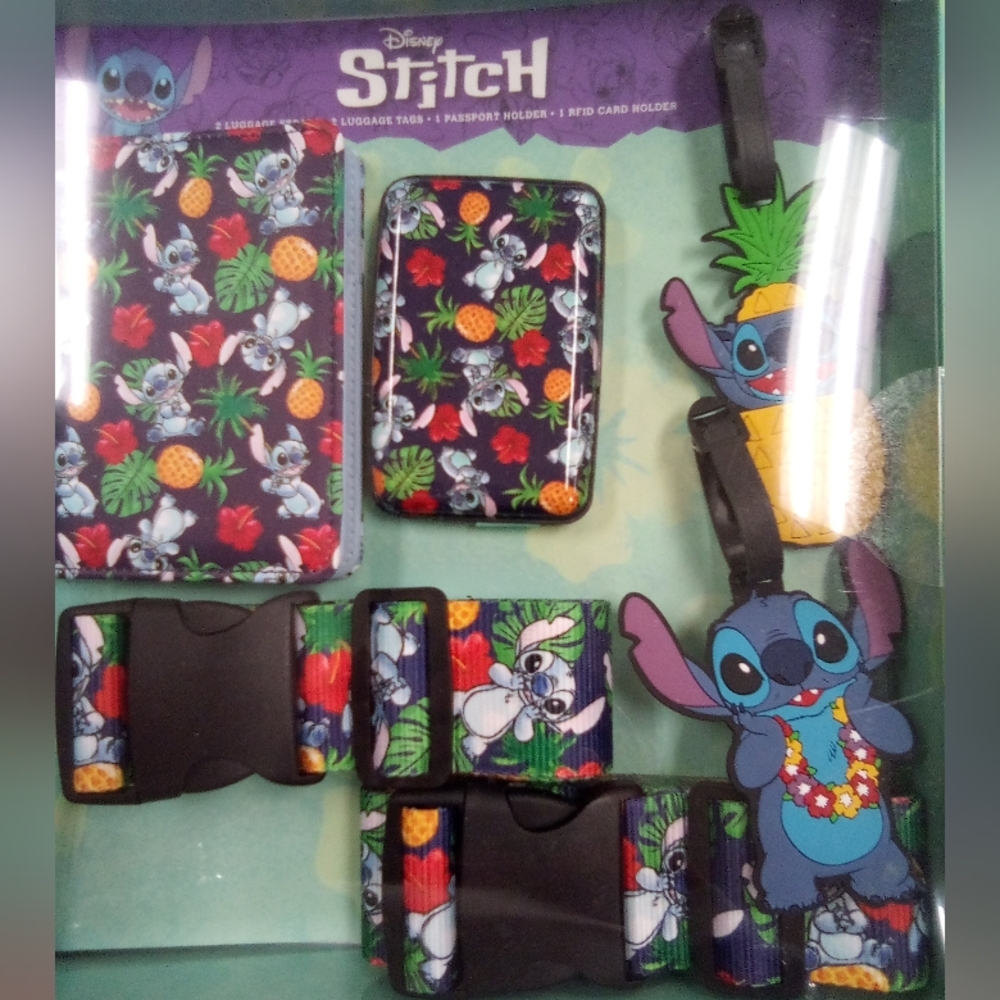Stitch Ultimate Luggage Set!! - Gem